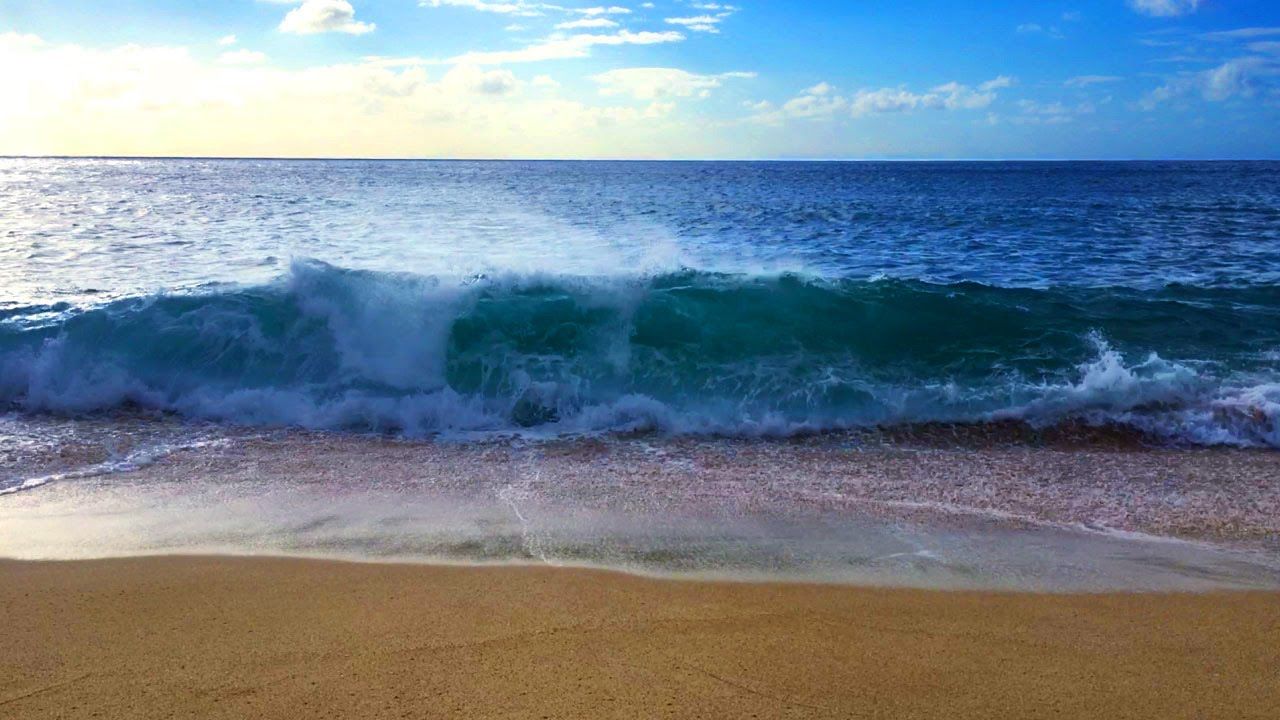 Mindfulness: Why we love the sound sea waves at the shore - PloPdo
